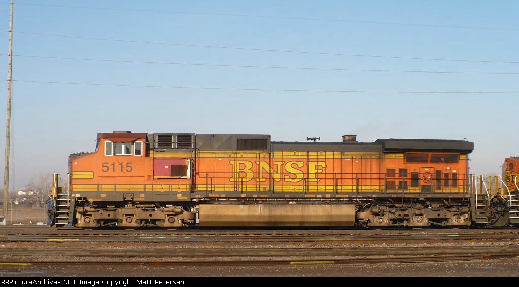 BNSF 5115